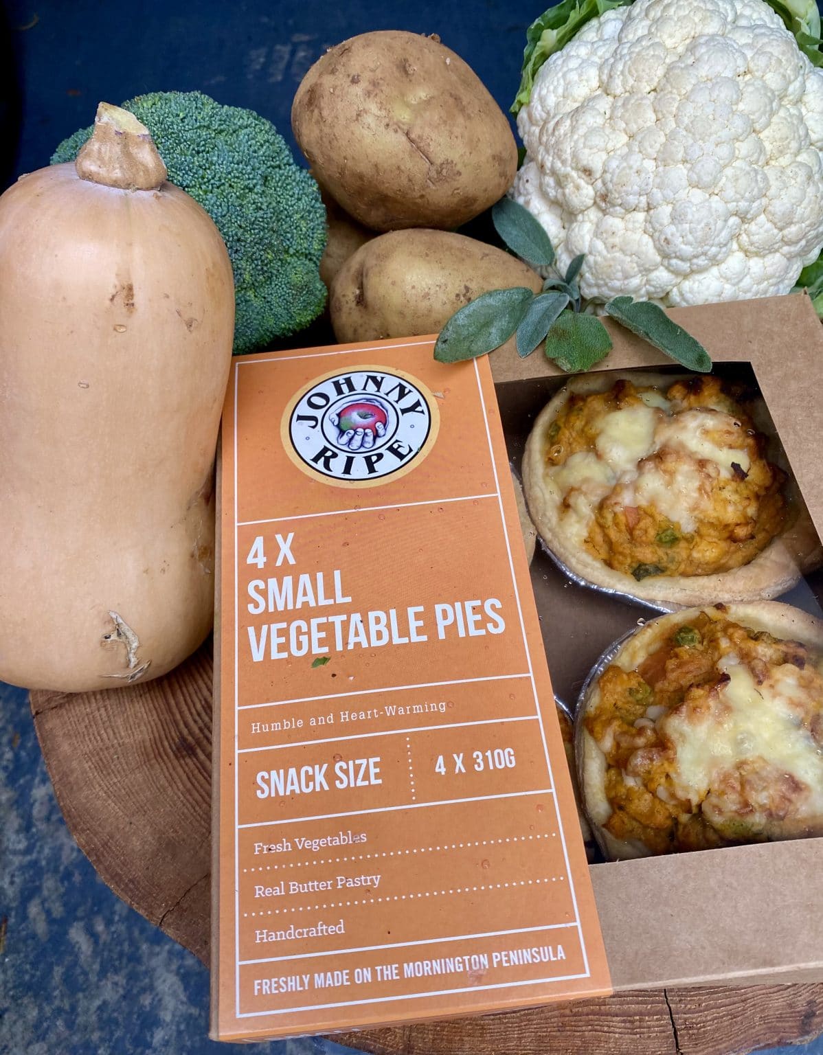 Johnny Ripe – 4 Individual Vegetable Pies & Salad – 100 mile foodie